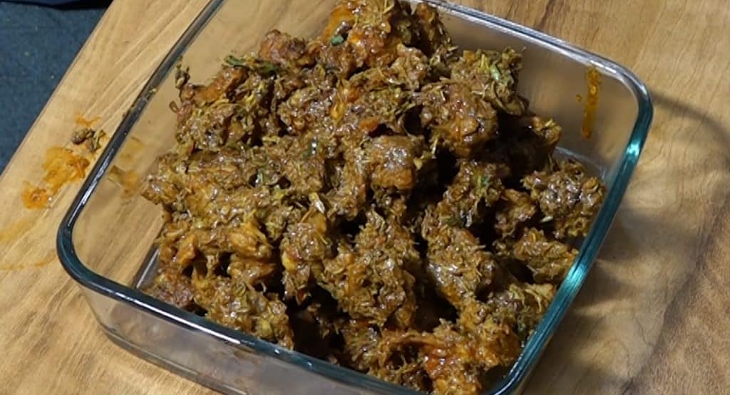 Chintha Chiguru Mutton : పుల్ల పుల్లని చింతచిగురు మటన్..