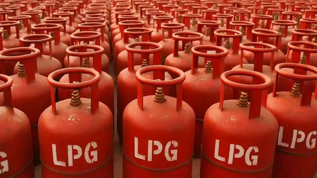 LPG వినియోగదారులకు కేంద్రం గుడ్ న్యూస్..!